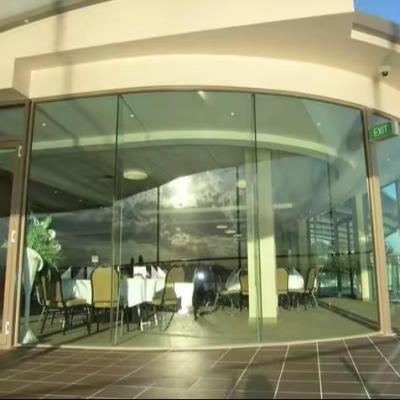 Cina Vetro stratificato a base di ferro per porta principale dell'hotel in vendita