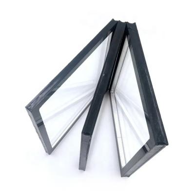 Cina 5mm 25A 5mm Ultra chiaro colorato colorato doppio vetrato a bassa E vetro vetrato isolante in vendita
