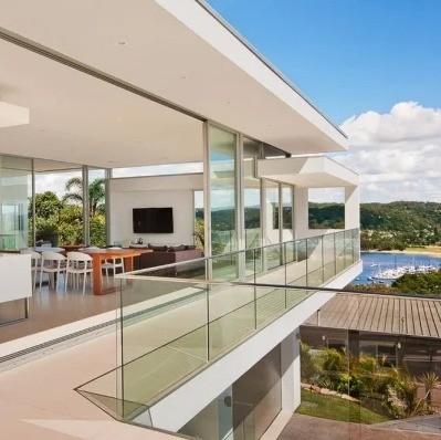 China Easy Diy Install Frameless Glass Balcony Railing Aluminum U Channel Glass Balustrade for sale