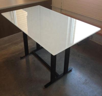 China EN12150 Certified Silk Screen Printed Table Top for Dining and Living Room Decorations for sale