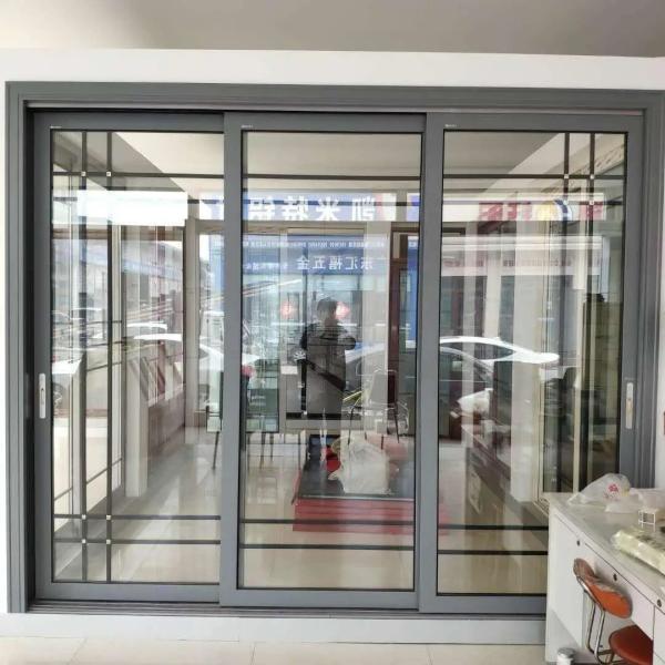 Quality Home Office Full Height Soundproof Glass Wall Office Partition with Blind and for sale