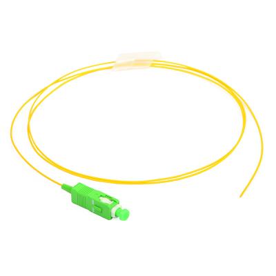 China Coleta apretada de la fibra óptica del SC APC del almacenador intermediario LSZH el 1M del SM G657A1 900um en venta