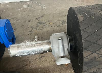 Cina Scaffale di legno di gomma a disegno con rotolo trasportatore a coniatura di 1000 mm di diametro in vendita