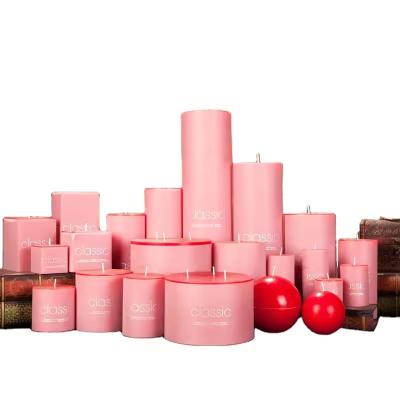 Cina Candela OEM colorata Candele a colonna profumate fatte a mano personalizzate in vendita