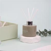 China Gift Box Set Reed Diffuser Perfume Set With Packaging Boxes 120ml Aroma Diffusers Fragrance With Flower for sale
