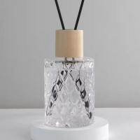 China Irregular Empty Reed Diffuser Bottles Unique Glass Reed Diffuser Bottle Luxury for sale