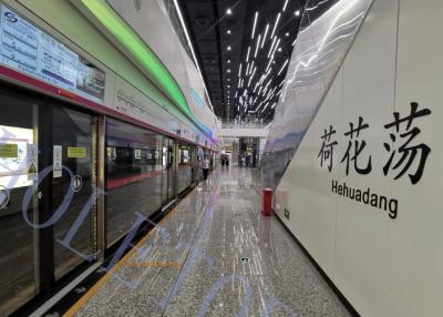 Cina Impact Resistance Ceramic Coated Aluminum Panel For City Transportation in vendita