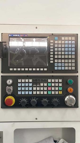 Quality Flat Bed CK6140 CNC Lathe Machine 750/1000mm Distance Between Two Centers for sale