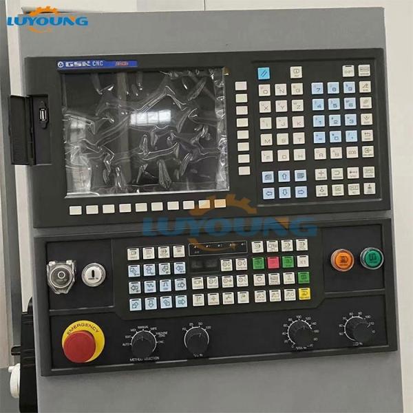Quality Versatile VMC1370 CNC Four-Axis Vertical Machining Center for Various Applicatio for sale