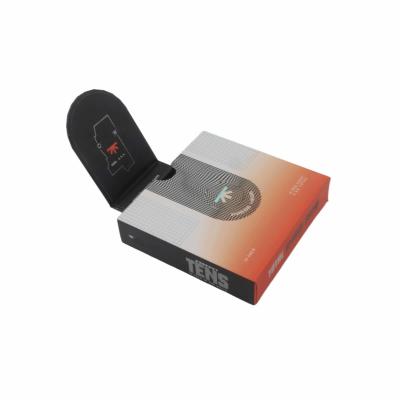 中国 磁気クロージャー付きプレロールジョイントタバコペーパーボックス包装 販売のため