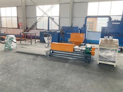 Cina Mini granulatore per macchine per la pelletizzazione di piccoli granuli di plastica in vendita