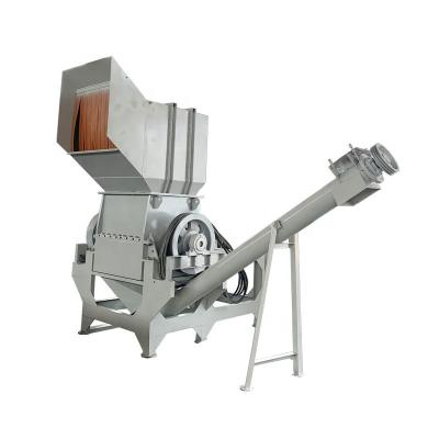 Cina 65Mn2Si Blades Material PET Bottle Crushing Machine Con capacità di produzione di 2500 kg/h in vendita