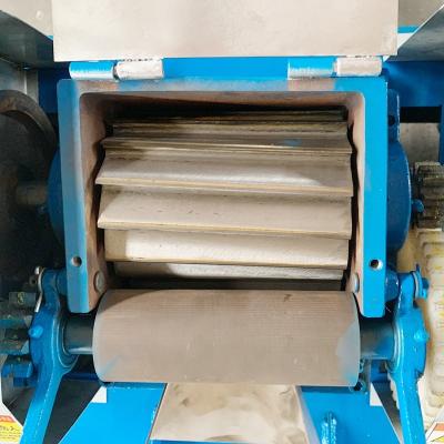 Cina 100 500 kg/h Prodotto HDPE Granula Granula Pellet Cutting Machine per la grande domanda in vendita