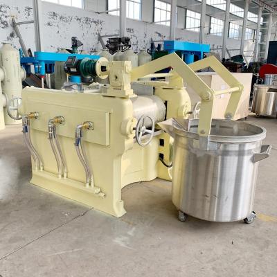 China SM65 Laboratório Três Mini 3 Rolos de Tinta Pomada Moinho de Moagem Sabão de Lap Três rolos de moagem com 1 à venda