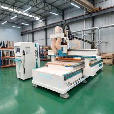 China Chair ATC CNC Router Machine 1325 Hqd 9kw Air Cooling Spindle for sale