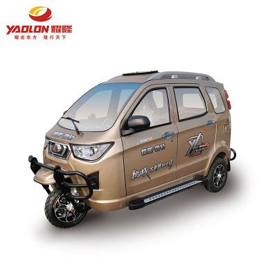 China Big Space CCC Trike 3 Wheel  Motor Tricycle  Gas Scooters For Adults Tuc Tuc Motorized  Enclosed Cabin Tricycle for sale