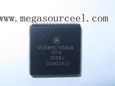 China De Spaander van geïntegreerde schakelingen IC MCU 2.1MHZ 15K OTP 52-PLCC MC68HC705B16CFN MOTOROLA Te koop