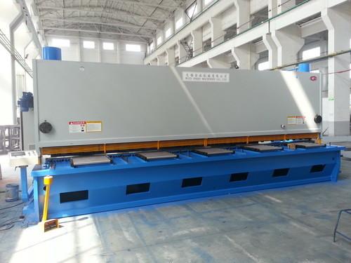 Aço de corte da tesoura da máquina 6.5m da guilhotina hidráulica de Mechnical