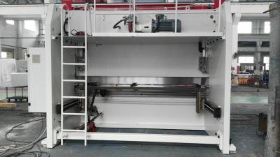 China Carbon Sheet CNC Hydraulic Press Brake 250KN Load Plate Bending Hand Press Brake for sale