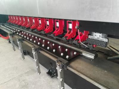 中国 アルミニウム シートCNC V機械類4mmシートMatelを作る溝を作る機械鋼鉄ドア 販売のため
