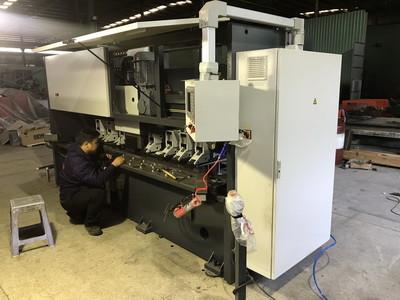 China Pneumatic Sheet CNC V Grooving Machine CNC Slotting Machine 1.23m Feeding Deivce for sale