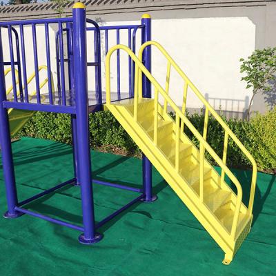 China equipamento exterior comercial da aptidão de 1.7m, corrediça plástica exterior do TUV à venda