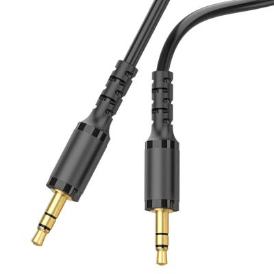 Cina 3.5mm Male To Male Stereo Aux Cord 3ft 1m Tangle Free Compatible With Headphone Phone 2018 in vendita