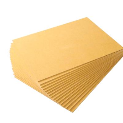 Cina Decorazione d'interni 18 mm 4 * 8ft Tavola in fibra di densità media Tavola MDF stratificata per mobili in vendita