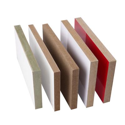 Cina 3mm carta di melamina laminata cartone Mdf per la decorazione dei mobili Perfetto per la decorazione in vendita