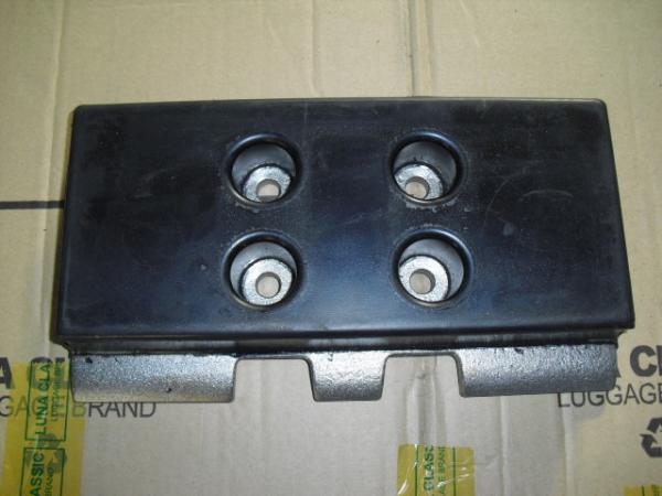 High Tractive Force Polyurethane Track Pads For Dynapac Compact Paving Machine