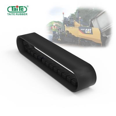 China CAT Asphalt Paver Rubber Tracks Flat Track Anti High Temp And Durable for sale