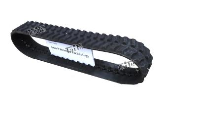 China BOBCAT X123 IHI 20JX 1-type AVT Rubber Track 250mm T250X72X47 Te koop
