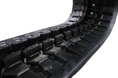 Cina L'escavatore di gomma continuo segue T400 X 72.5K X 74 per FURUKAWA FX040 dell'escavatore in vendita