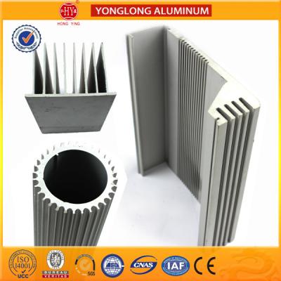 Cina L'industriale bianco d'argento spolverizza le estrusioni di alluminio rivestite l'isolamento termico in vendita