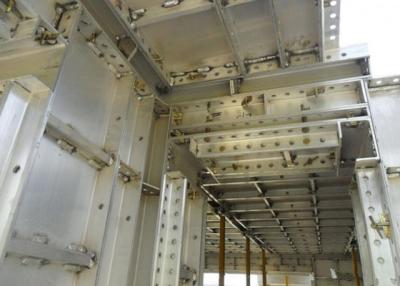 Cina Profilo industriale di alluminio anodizzato multifunzionale per forma di rettangolo di industria in vendita