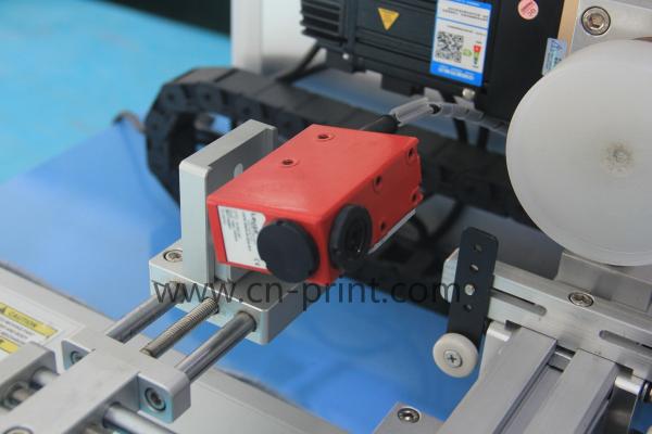 Quality Servo Control bottle cup screen printing machine with LED UV system for sale