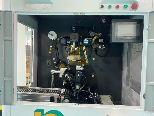 Quality Full automatic bottle cap Hot Foil Stamping Machine for sale