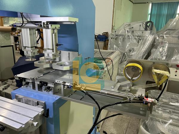 Quality LC 2-Color Closed Ink Cup Pad Printing Machine with Independent Pad Shuttle for sale