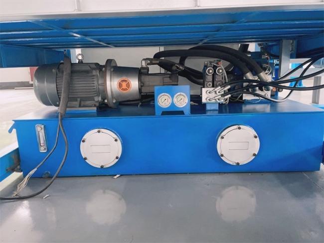 Huasheng Fast Mold Change Plastic Shape Molding Machine with Vacuum for Packaging Foam