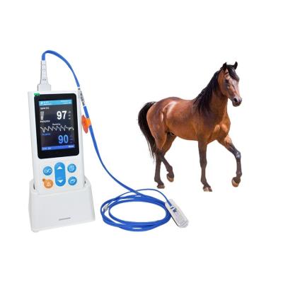 China Handheld Blood Oxygen Animal Pulse Oximeter With High Precision Clip And 3.5 Inch LCD Display for sale
