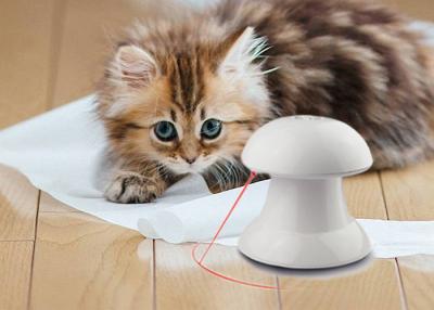中国 幸せで白い猫レーザーのおもちゃライト4つの速度モードの18 x 18cmのサイズ 販売のため