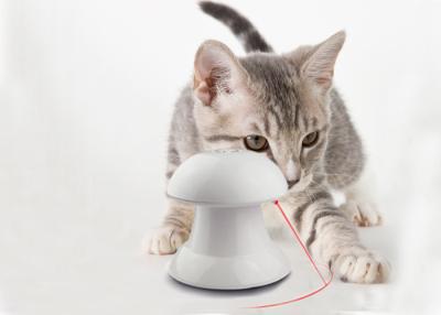 中国 360度の相互自動訓練猫レーザーのおもちゃの赤いポインターは回ります 販売のため