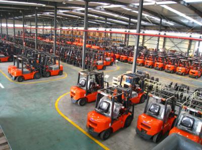 Cina Immagazzini il carrello elevatore a forcale diesel 2000KG CPCD20H progettato ergonomico in vendita