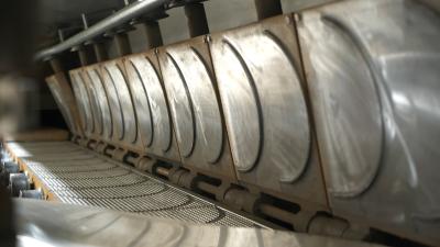 China 5kg/Stunde Sugar Cone Production Line Cone, der Maschine mit 51 Backblechen herstellt zu verkaufen