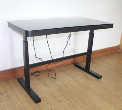 China Electric Lift Up Desk , Multi Function Height Adjustable Desk Wireless Charging , Computer Desk , Lift Computer Desk for sale
