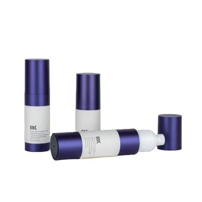 Cina Bottiglia di pompa cosmetica senza aria a colori personalizzati di alta gamma 30 ml 50 ml 100 ml per lozione per il corpo in vendita