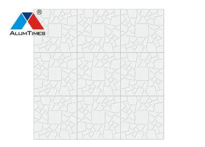 Cina Clip ricoprente del rotolo nel soffitto, mattonelle perforate bianche del soffitto del metallo in vendita