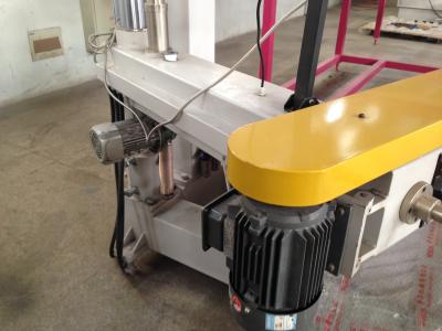 China Heavy duty and bathtub edge trimming tool built to withstand rigorous in professional bathroom installation environments for sale