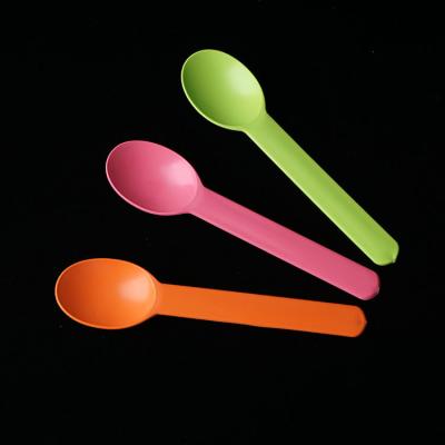 China Biodegradable Frozen Yogurt Spoon Corn Starch Plastic Disposable Spoons for sale