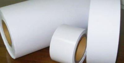 China Fazendo copo o papel glassine liberar o traço resistente ao calor e Não-pegajoso de papel à venda